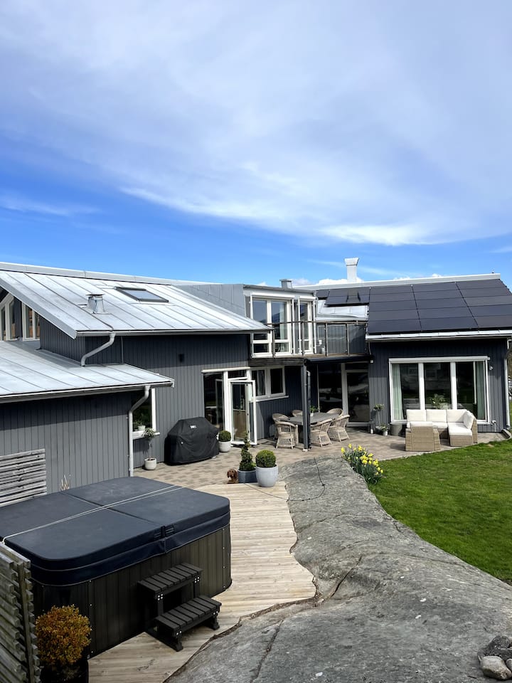 Modern, Rymlig Villa Med Havsutsikt - Gothenburg