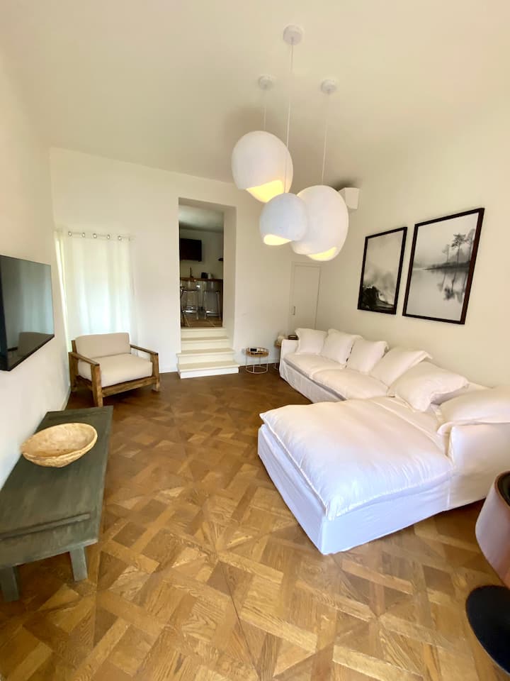 Gemma Lodge : Home, Style, Calm. Lake Life. - Iseo