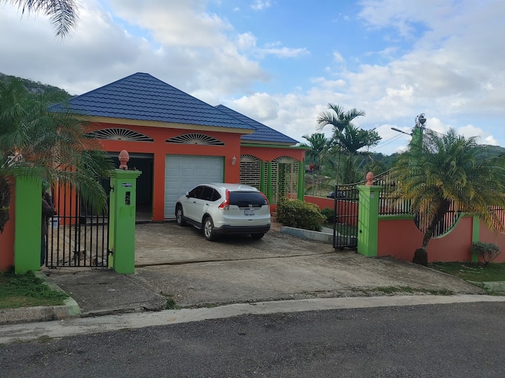Anchovy Villa - Montego Bay