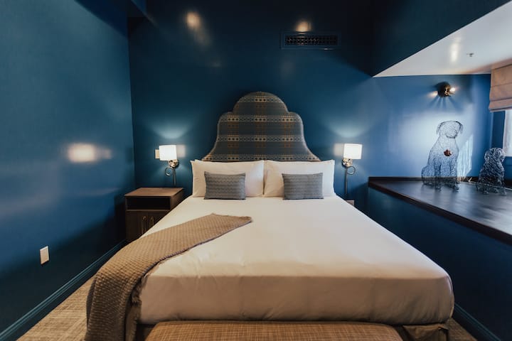 The Winston Clock Tower Suite - Solvang, CA