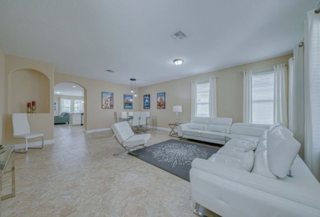 Magnifique résidence sécurisée de 6 chambres avec parc aquatique ...