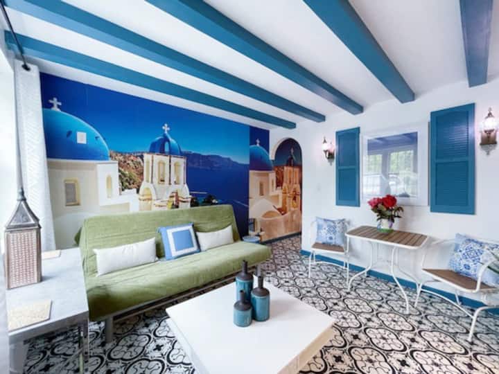Etsu, Jc Med,brandnew Getaway In Little Santorini - Johnson City