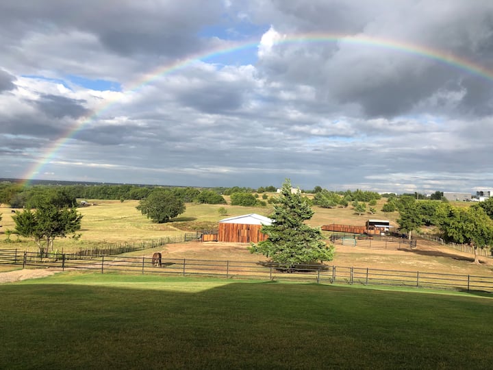 Horse Ranch With Horse Stalls Available - Decatur, TX