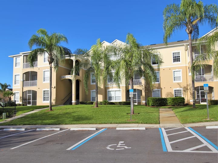 Mins To Disney/gated Resort/new Lv Rm Furniture - Celebration, FL