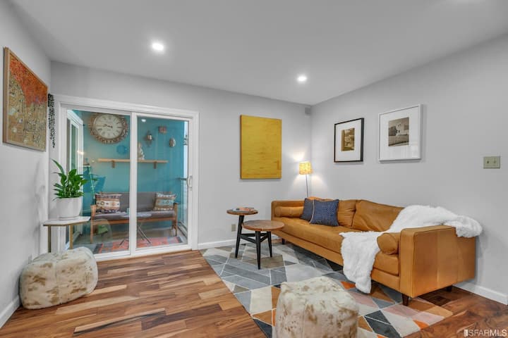 Cozy Ibr Condo By The Lake - 15min Train To Sf - Oakland, CA