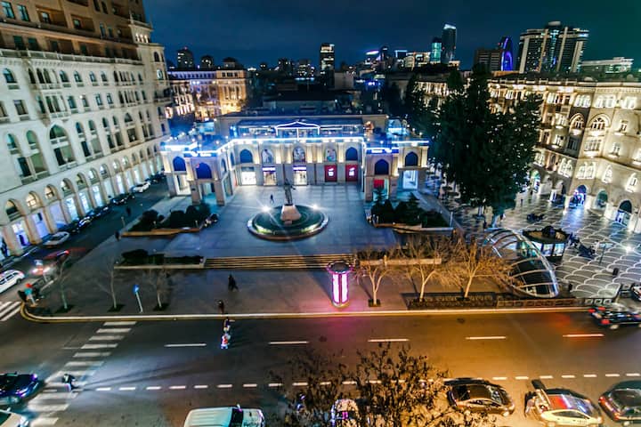 Colorit Nizami Street Apartment - Baku