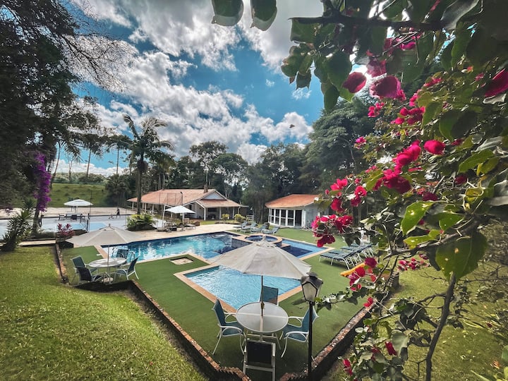 Casa Clube Mantiqueira - Santo Antônio do Pinhal
