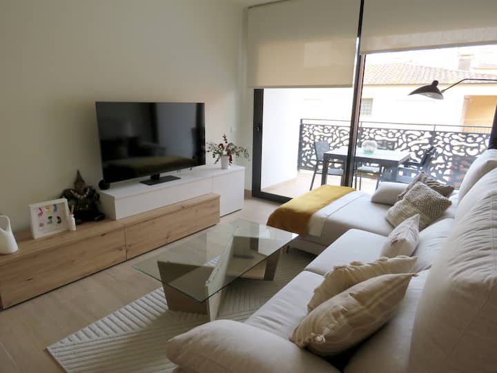 New Condo Costa Brava - Fully Equipped & Parking - Palamós