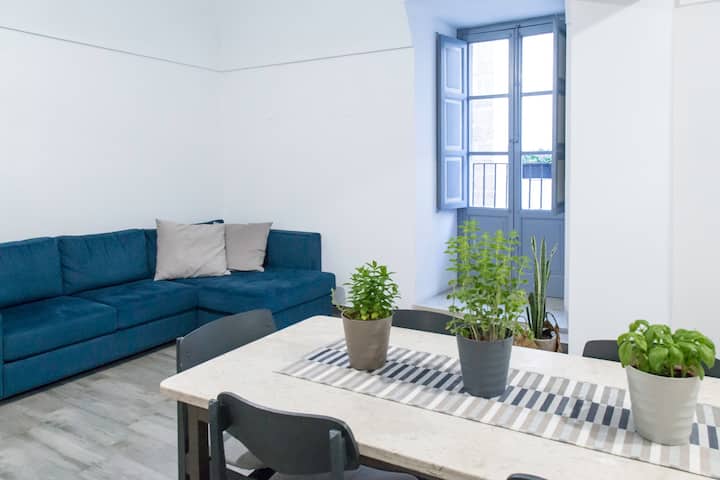 Spazioso Appartamento In Centro Storico - Sicilia