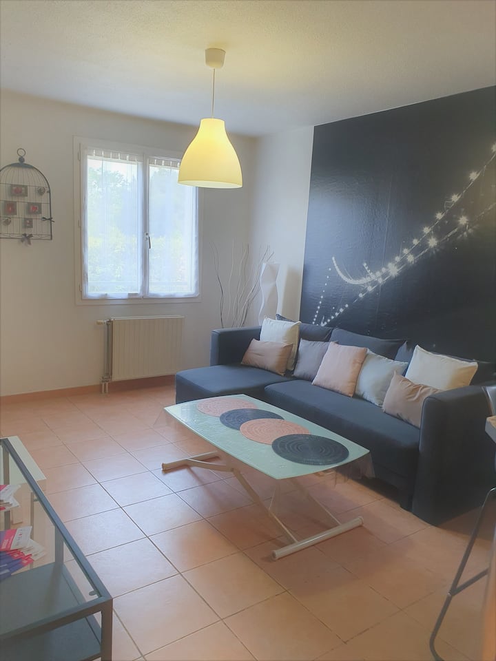 T2 Haut De Villa Classé 1* - Marseille