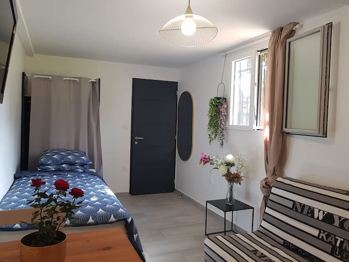 Paris 15 Min Gare 2 Min Appartement Avec Terrasse - Barbara