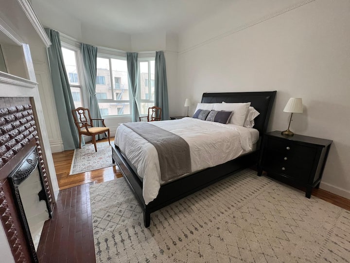2 Bedroom Urban Oasis Near Golden Gate Park & More - Laurel Heights - San Francisco