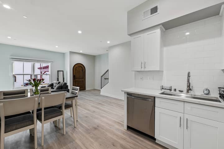 New 3bd Townhome In Pasadena! - Pasadena, CA