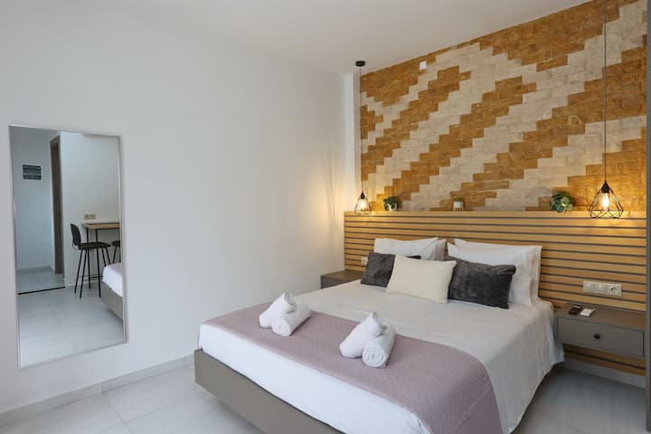 Fairytale Loft With Private Terrace In Heraklion - Iraklion