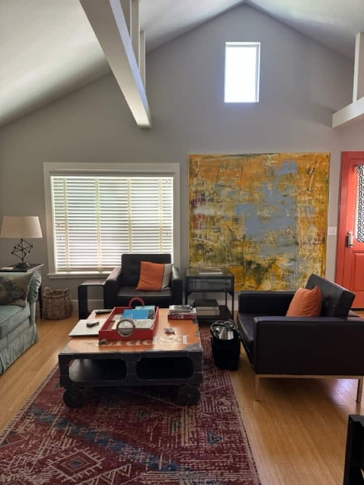 Beautiful Cottage Walk To Plaza - Healdsburg, CA