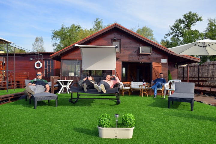Advance Sunset River House - Belgrad