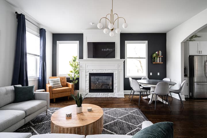 Near Downtown|great For Families & Large Groups! - Milwaukee