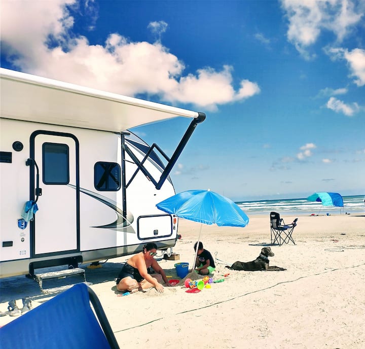 Rv Camper Beach Fishing Trip - Lake Jackson, TX