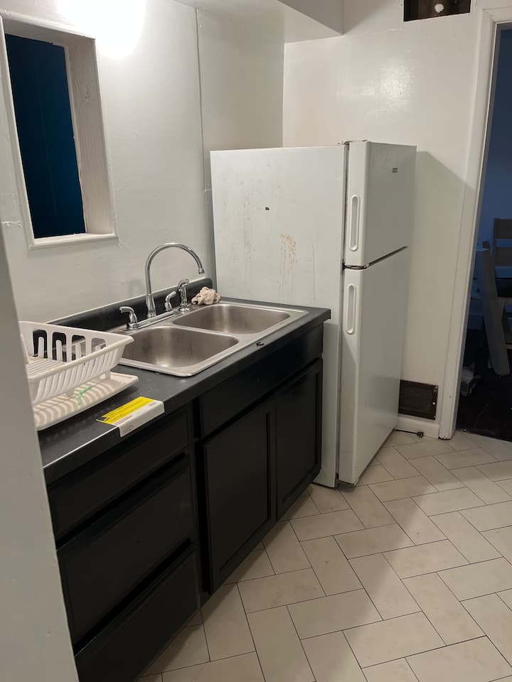 Cozy Home Near U Of I Campus. - Champaign, IL