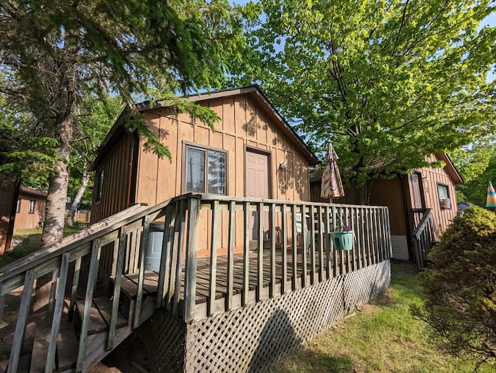 Tiny Wood Cottage #14 - Wasaga Beach
