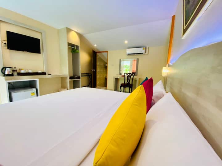 High And Peak Season Monthly Super Save! - Phuket district, Thailand