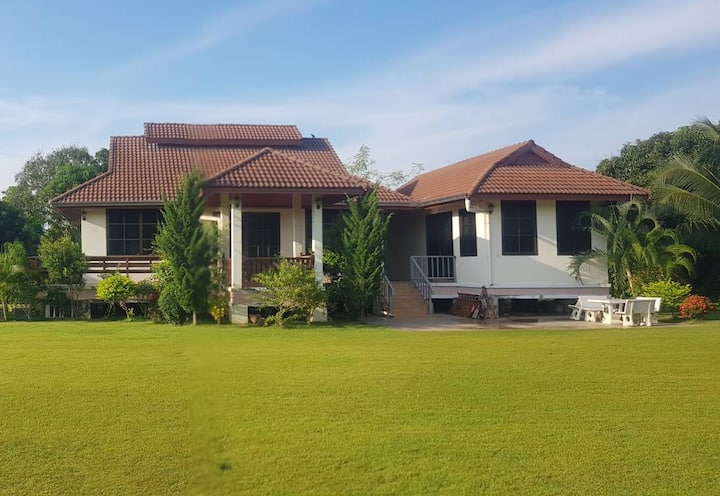 บ้านสวน แก่งกระจาน - Kaeng Krachan