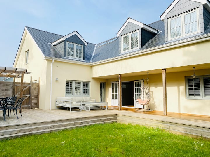 Big Bright House In St Brelade - Jersey