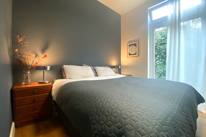 Centraal Appartement Met Tuin Voor Gezinnen. - Hook of Holland