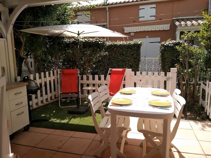 Maison 300 M De La Plage - Climatisation - Parking - Agde