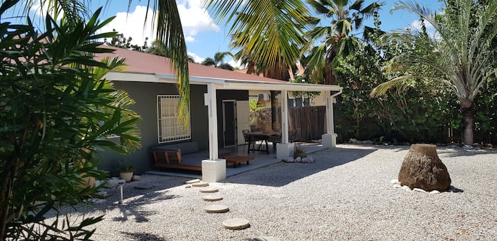 Riante, Vrijstaande Vakantiewoning - Curaçao