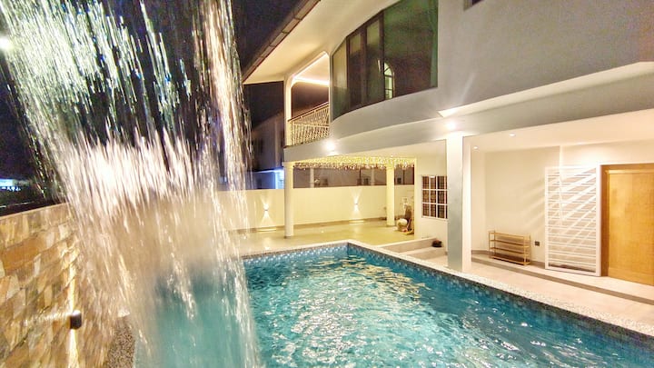 Fountain Designer Villa 二三人行馆 (Jb City) With Pool - Johor Bahru