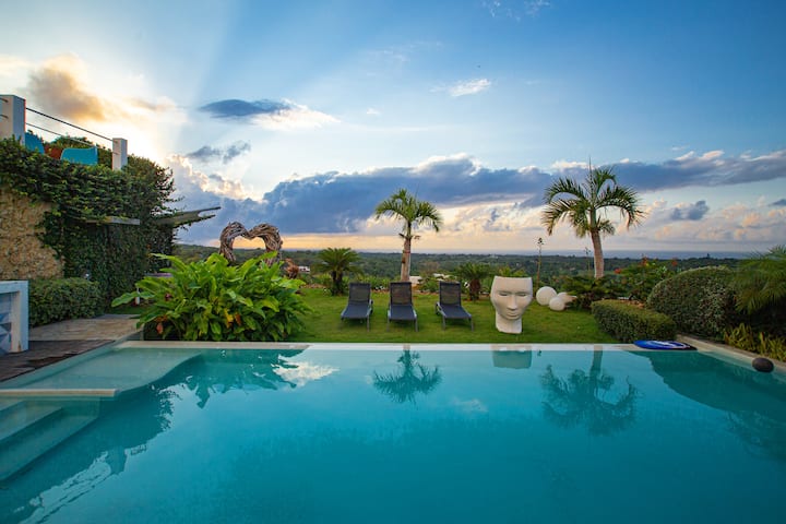 Luxury Villa Panaema Sea View, Pool Table & Jettub - Sosúa