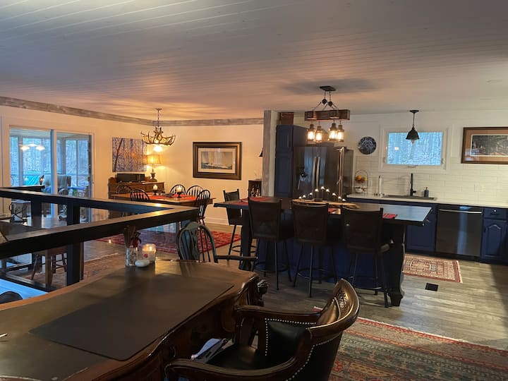 Two Primary Suites, Private - Huntsville