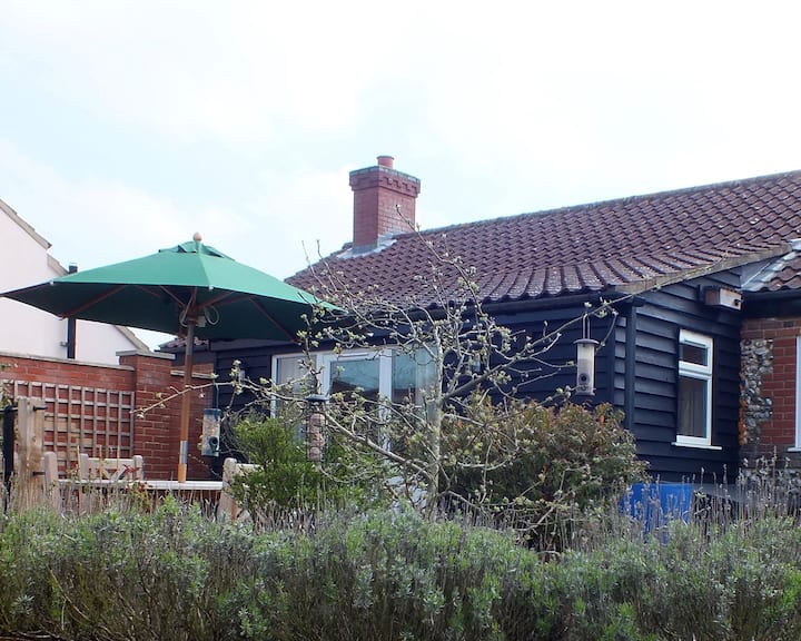 Primroses, Wood Farm (Entire House) - Barns for Rent in Shipdham ...