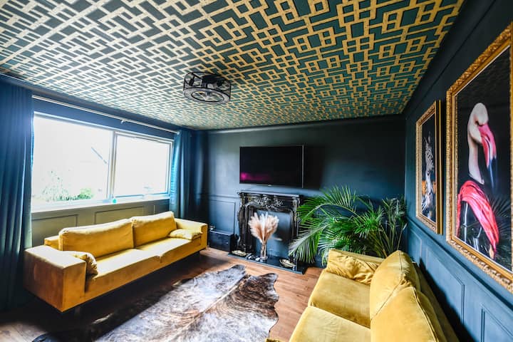 Striking Boutique Flat Steps From Felpham Beach - Bognor Regis