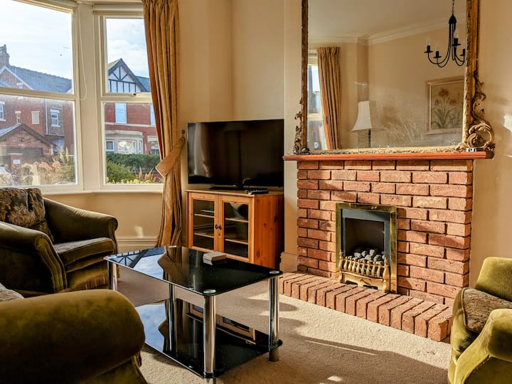 Sunnyside House - Lytham St Annes