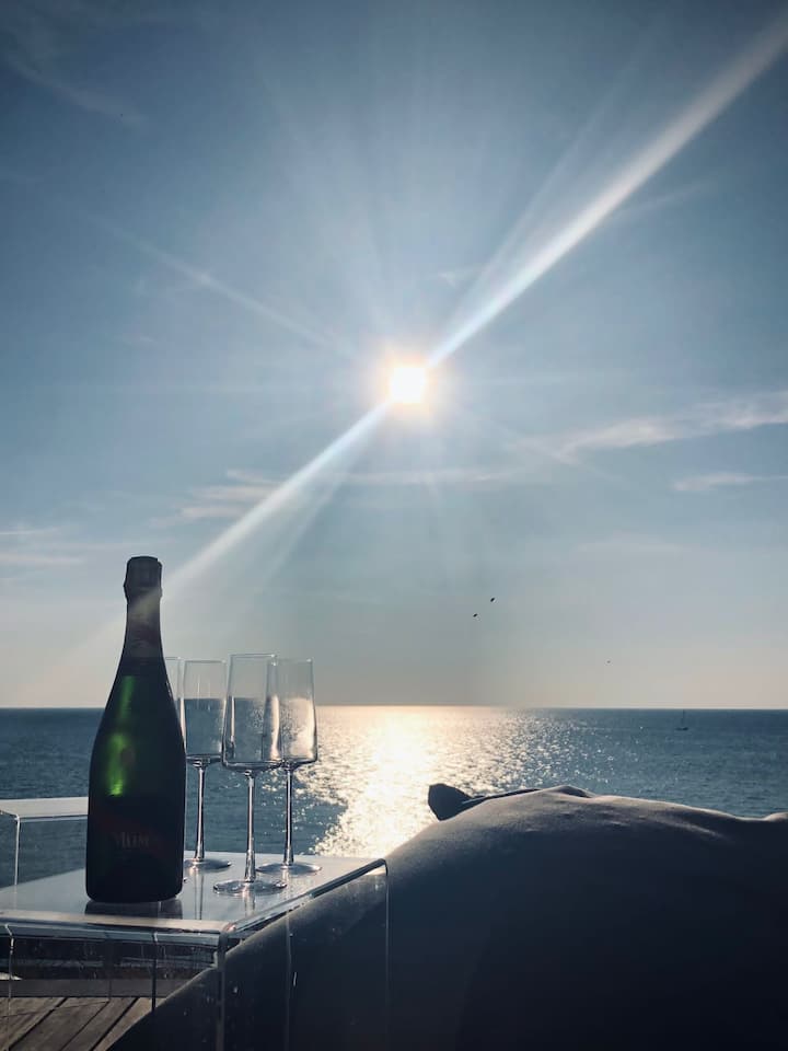 Maison Moderne Face à La Mer - Agon-Coutainville