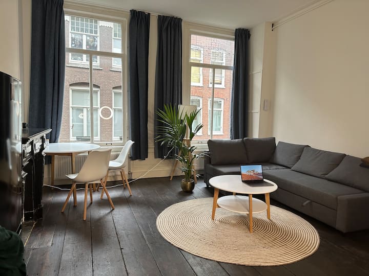 Authentic City Centre Apartment - Amsterdam