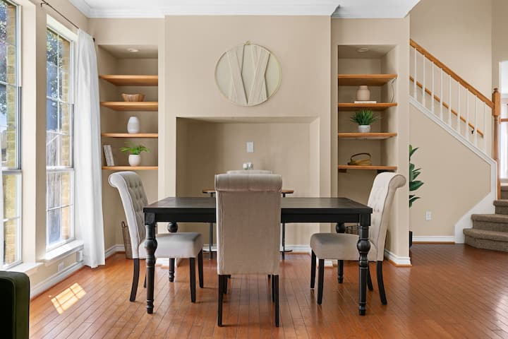 Round Rock Home Sweet Home - Round Rock, TX