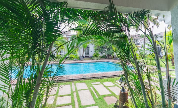 1bhk Poolside | Azul Door - Goa
