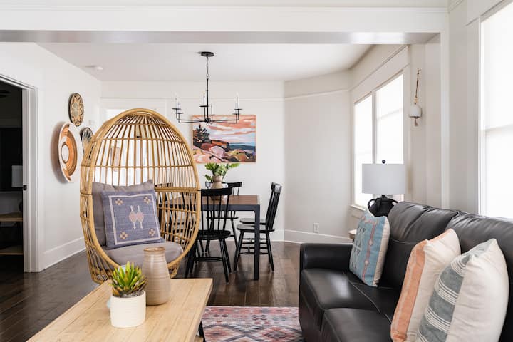 2br Near Downtown With Amazing Views - Coronado, CA