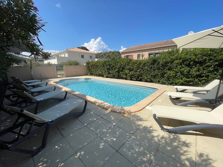 Villa Dissigna 4 Personnes Avec Piscine Partagée. - Aléria