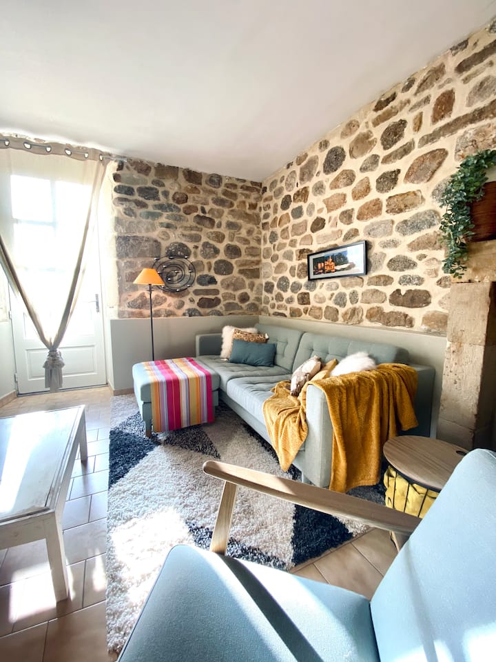 Cosy Appartement In Chambonas - Les Vans