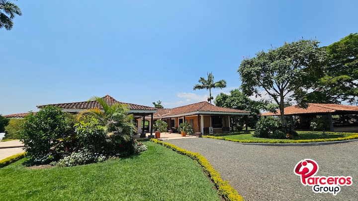 Hermosa Hacienda Guadualito By Parceros Group - Pereira