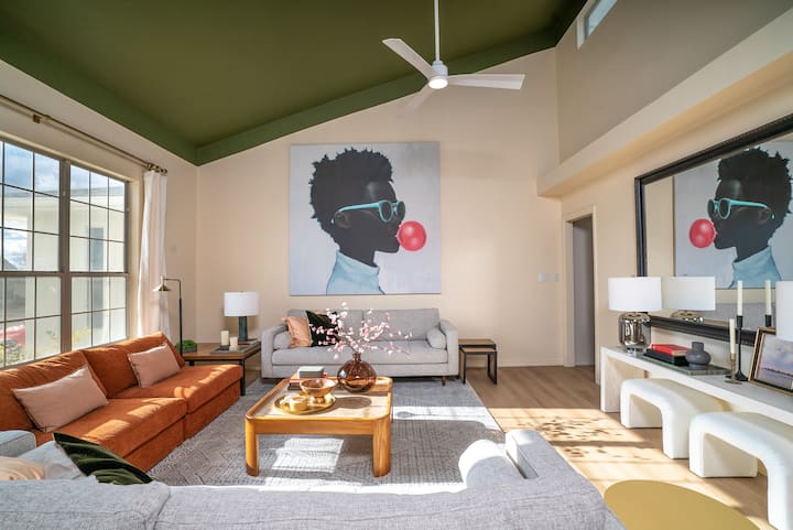 Luxe 5br Retreat With Pool And Hottub - Albuquerque, NM