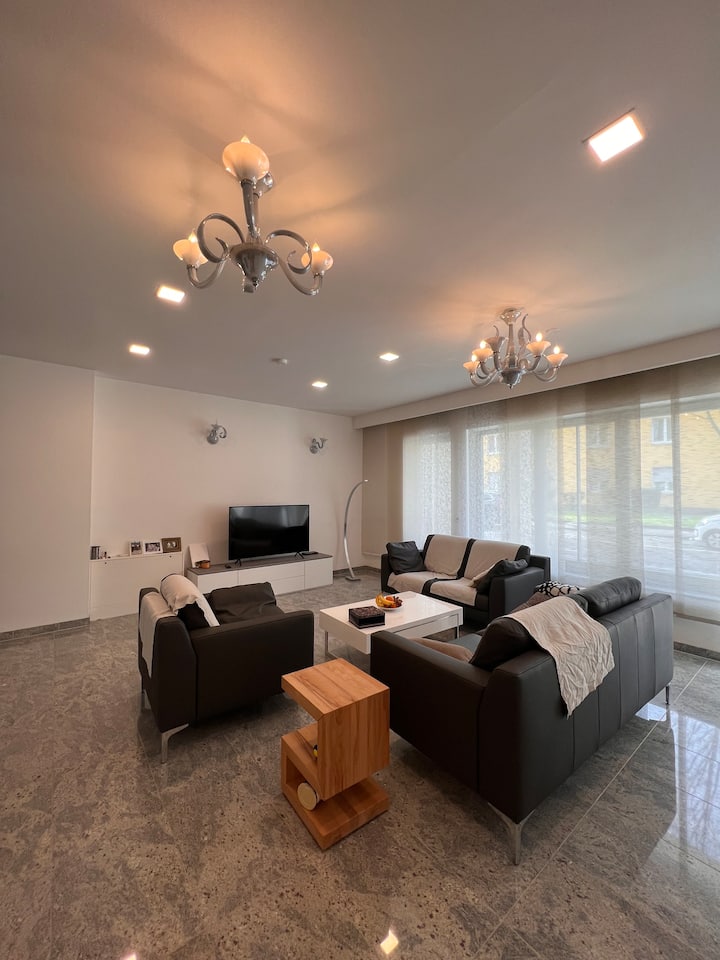 Modern Apartment - Darmstadt