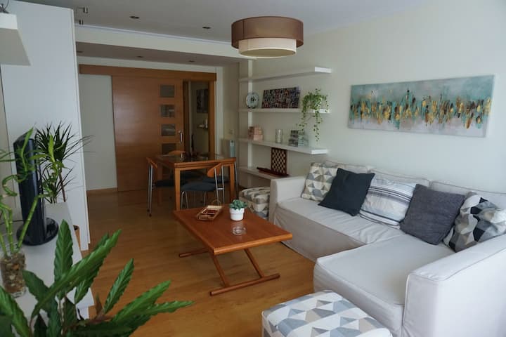 Tranquilo Apartamento Con Garaje - Llanes