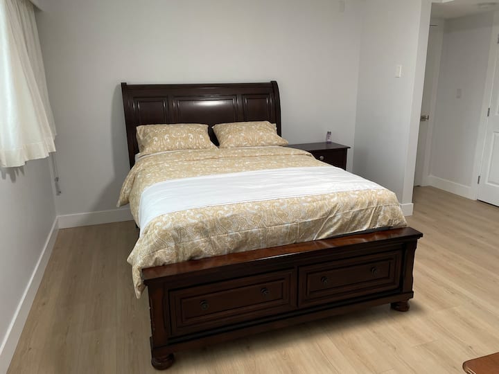 Cozy Suite - Ladner