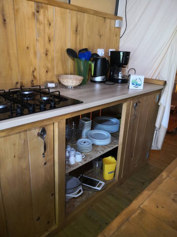 Tente Safari 5 Personnes Avec Toilettes - Bourgogne-Franche-Comté