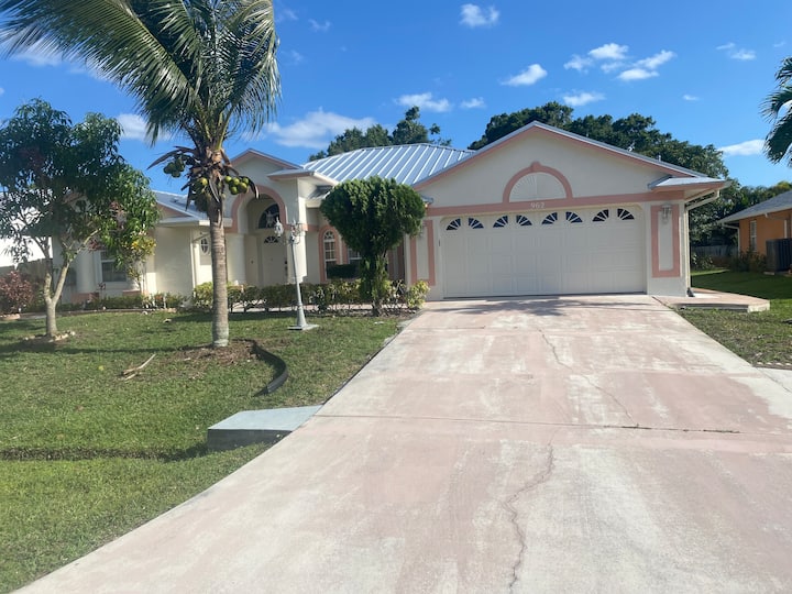 Belle Ville Of Port St-lucie - 포트 St. 루시